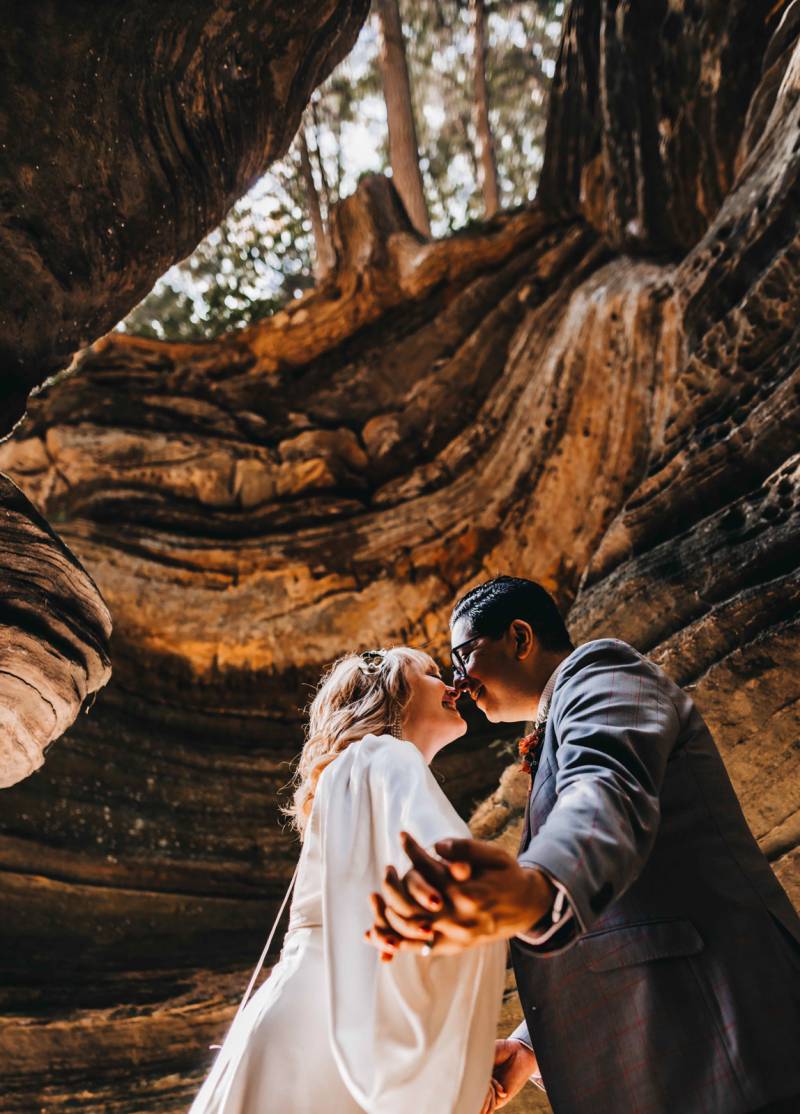 TWO CULTURES COME TOGETHER IN AN INTIMATE AND COLORFUL WISCONSIN DELLS WEDDING ON THE WATER ...