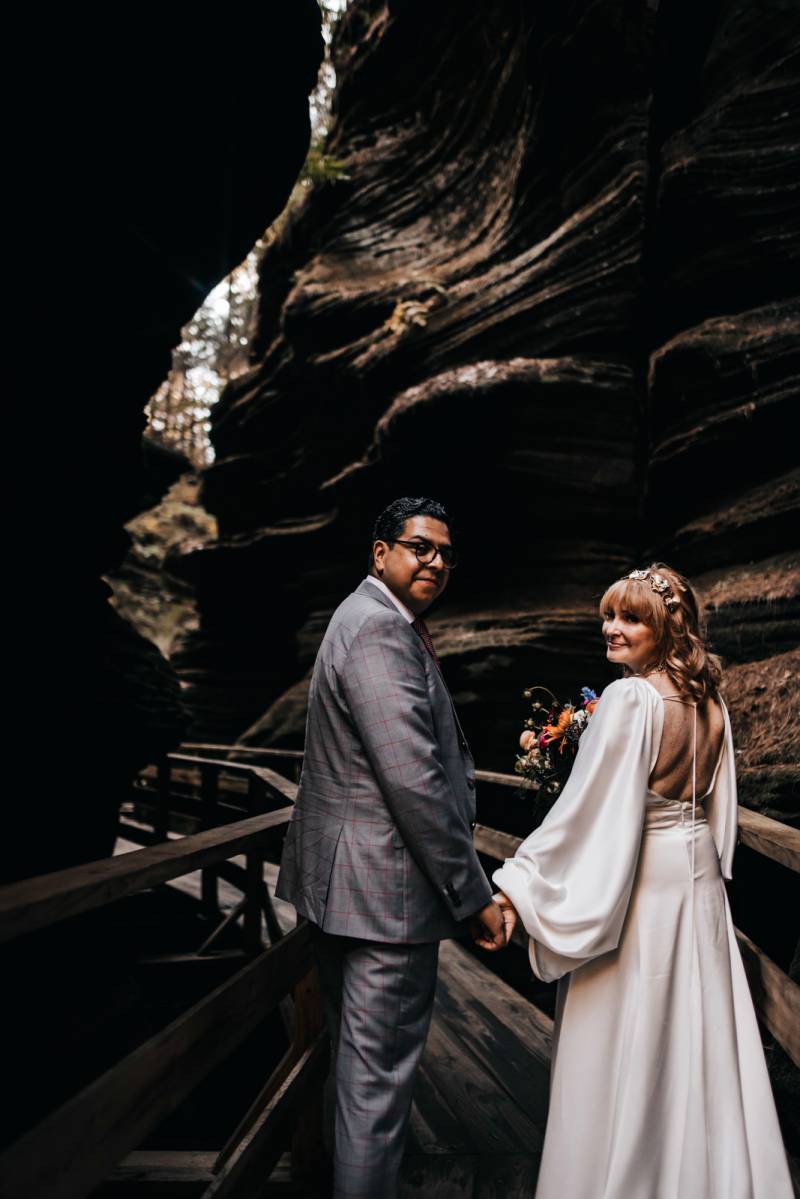 TWO CULTURES COME TOGETHER IN AN INTIMATE AND COLORFUL WISCONSIN DELLS WEDDING ON THE WATER ...