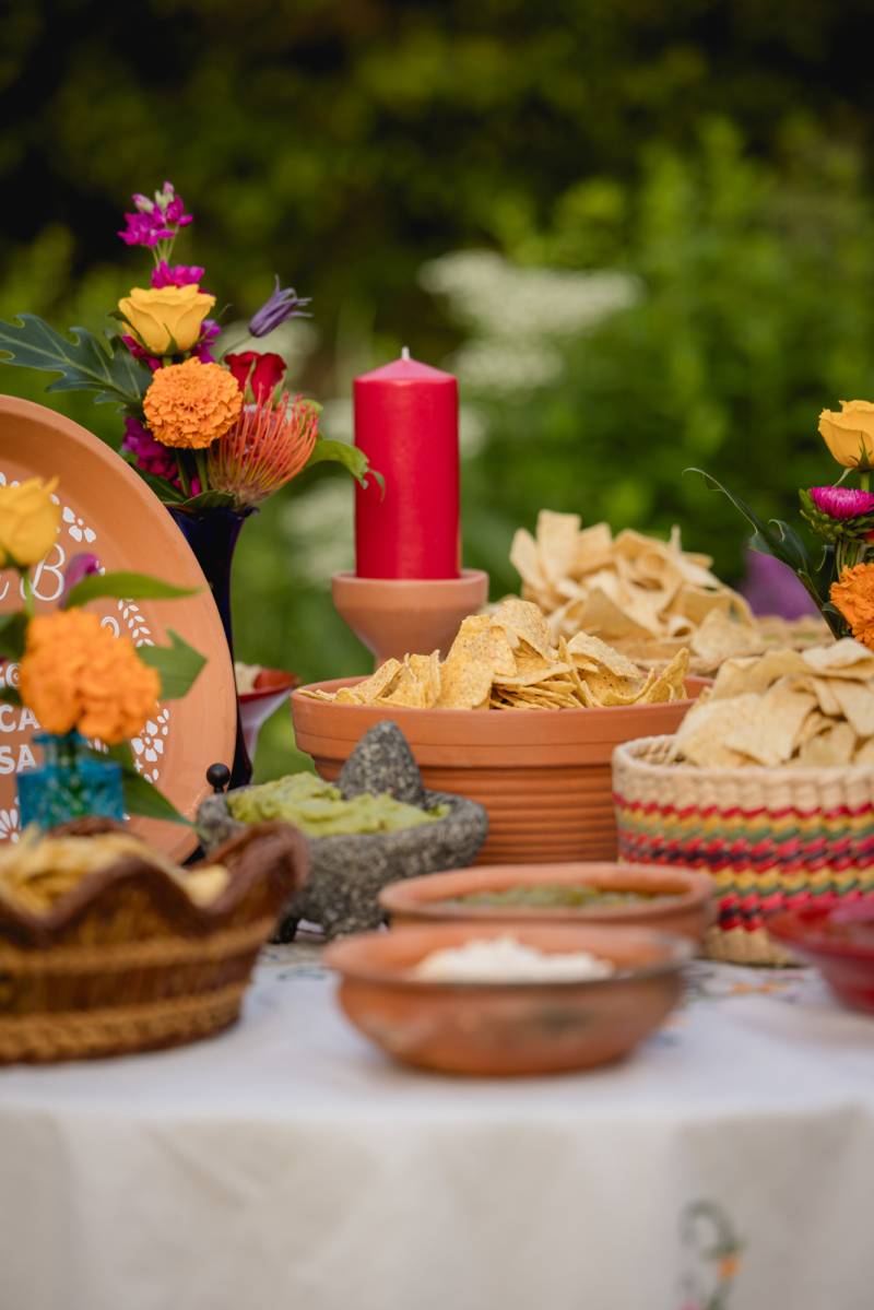 A VIBRANT FRIDA KAHLO-INSPIRED WEDDING DESIGN WITH COLORFUL + CREATIVE CULTURAL DETAILS AT ...