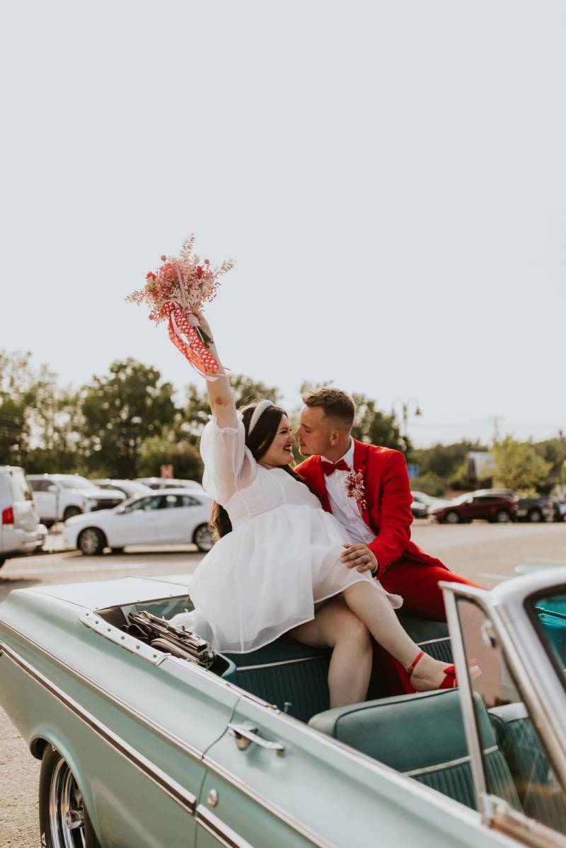 A RETRO '50S-STYLE DRIVE-IN ELOPEMENT WEDDING DESIGN IN WISCONSIN DELLS ...