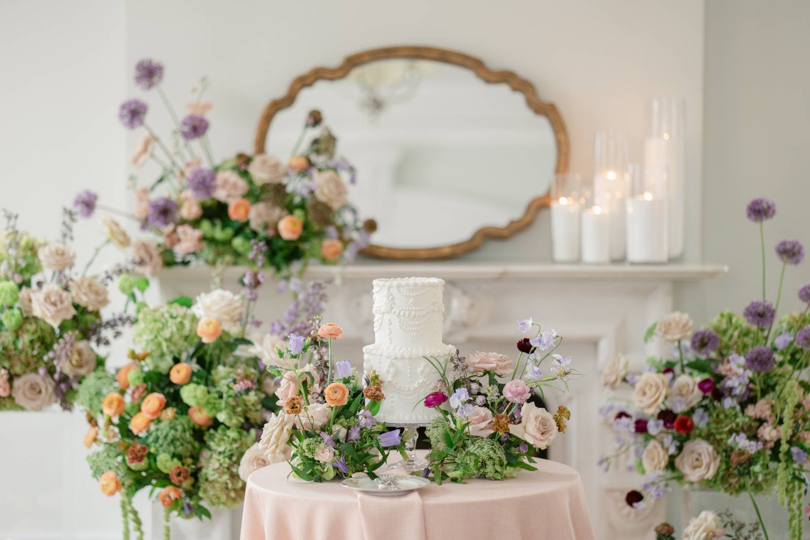 An Ethereal, Vintage Wedding Design at the Covenant at Murray Mansion ...