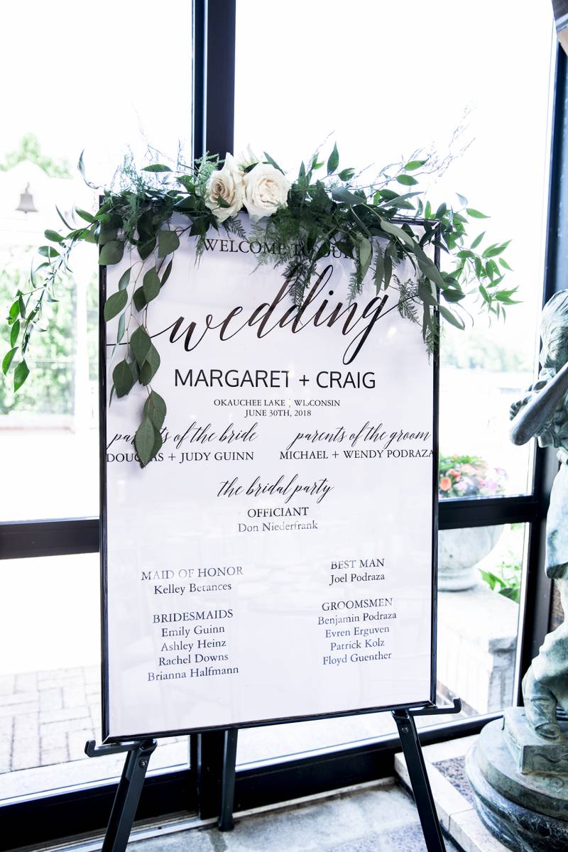 CLASSIC AND MODERN WISCONSIN WEDDING ON THE WATER AT GOLDEN MAST INN ...
