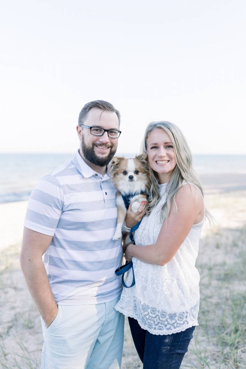 SIMPLE + ELEGANT SHEBOYGAN, WISCONSIN BEACH ENGAGEMENT | KAIT + ALEX ...