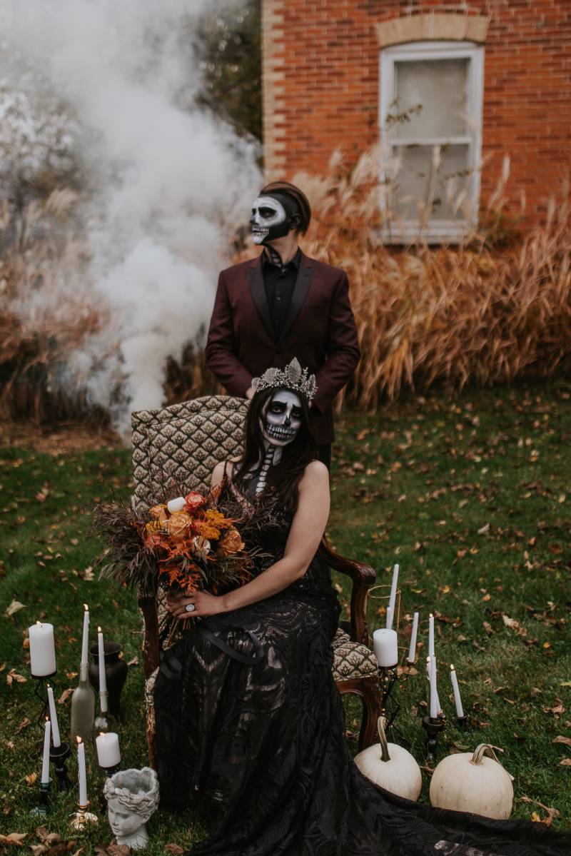 ELEGANT + LUXURIOUS SPOOKY SKELETON HALLOWEEN WEDDING INSPIRATION ...