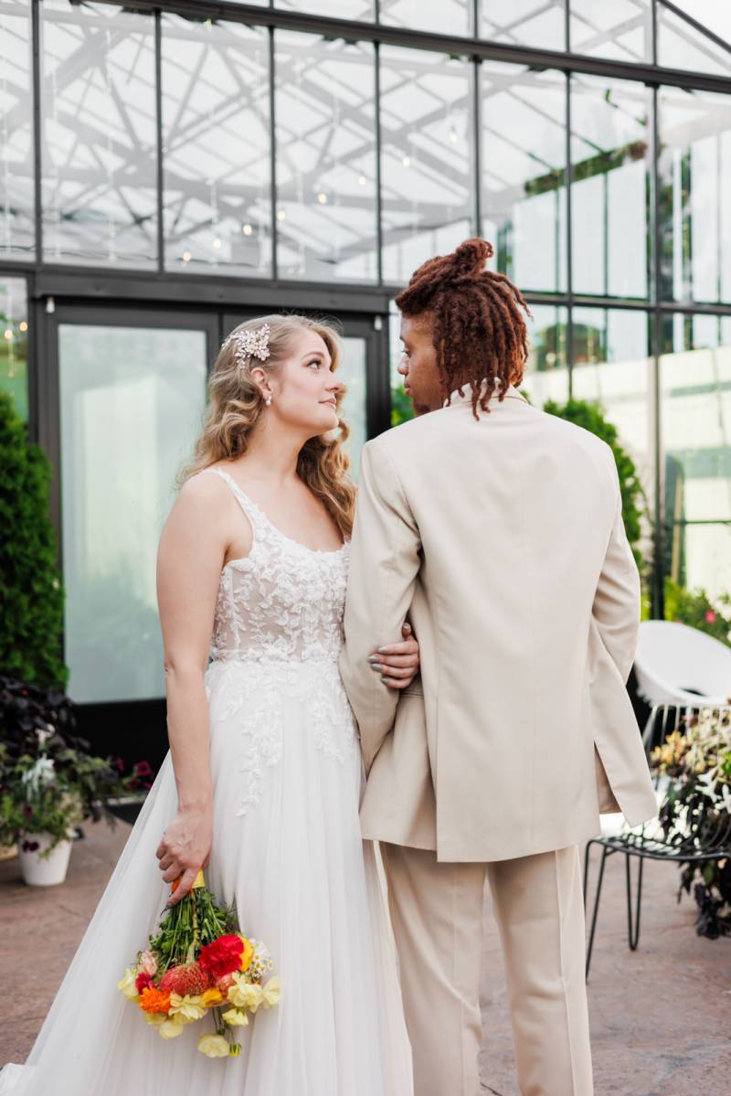 BRIGHT + SUMMERY CITRUS-INSPIRED WEDDING DESIGN AT THE TINSMITH IN ...