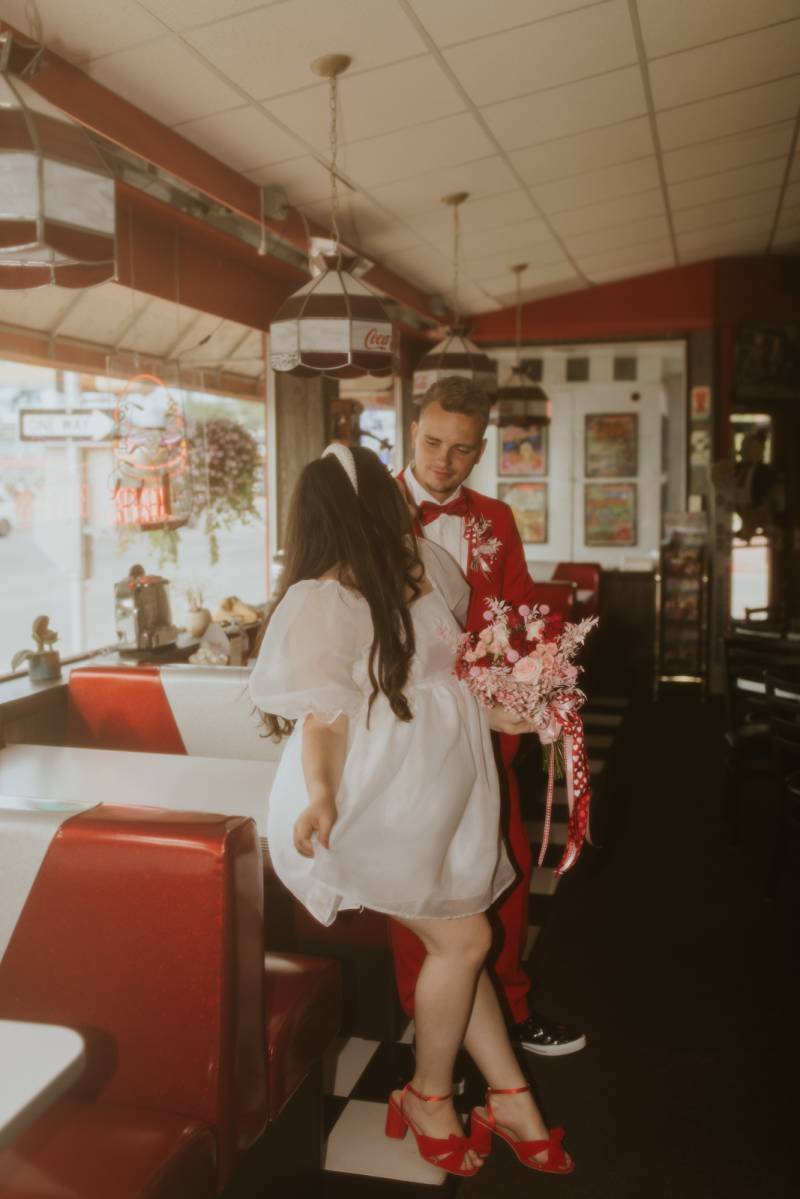 A RETRO '50S-STYLE DRIVE-IN ELOPEMENT WEDDING DESIGN IN WISCONSIN DELLS ...