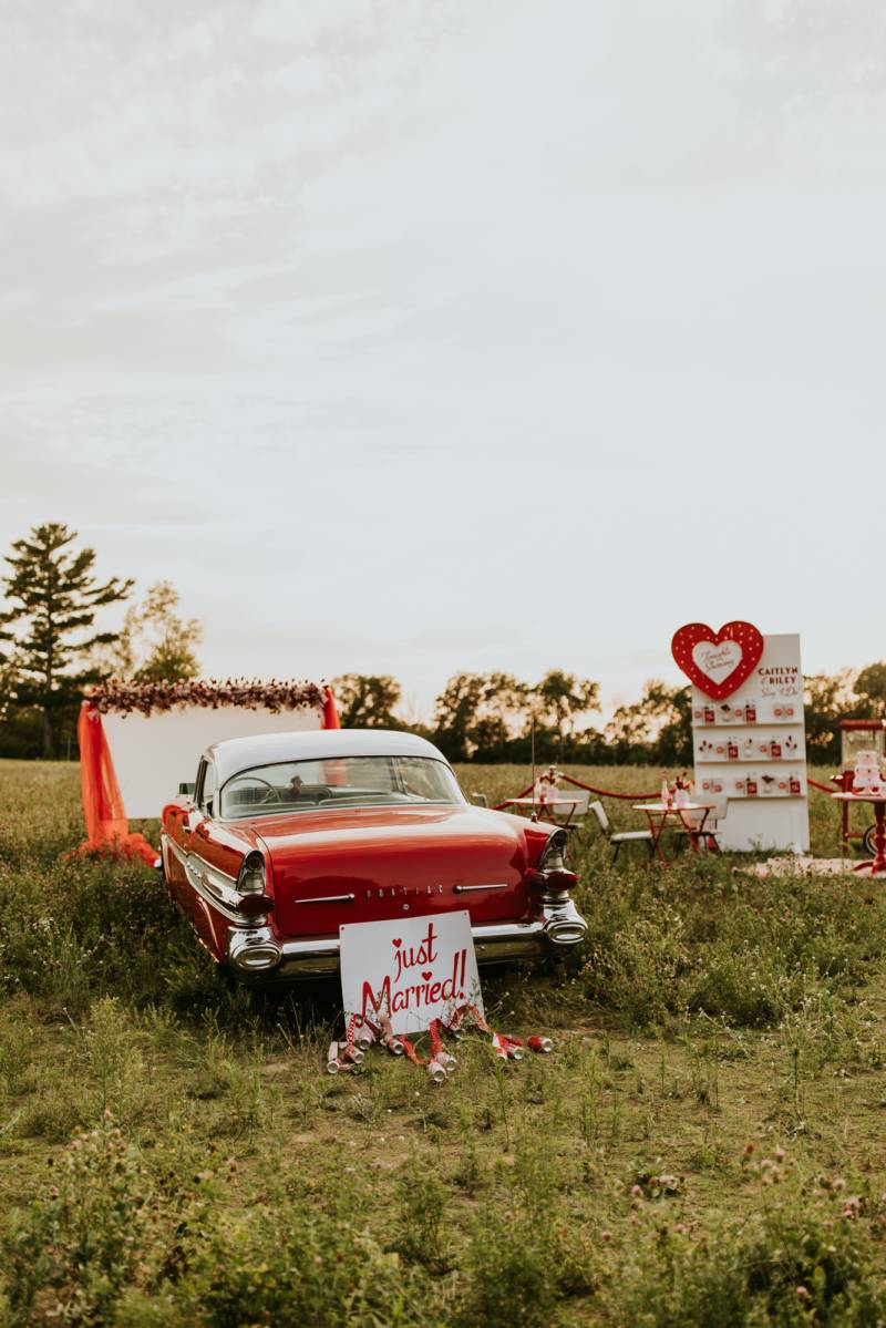 A RETRO '50S-STYLE DRIVE-IN ELOPEMENT WEDDING DESIGN IN WISCONSIN DELLS ...