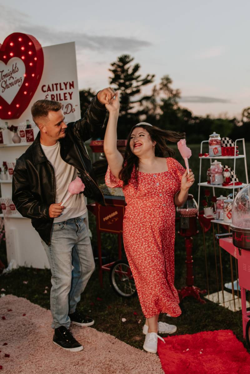 A RETRO '50S-STYLE DRIVE-IN ELOPEMENT WEDDING DESIGN IN WISCONSIN DELLS ...