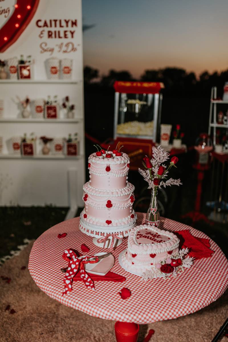 A RETRO '50S-STYLE DRIVE-IN ELOPEMENT WEDDING DESIGN IN WISCONSIN DELLS ...