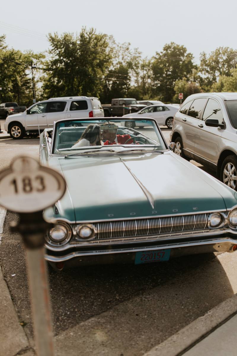 A RETRO '50S-STYLE DRIVE-IN ELOPEMENT WEDDING DESIGN IN WISCONSIN DELLS ...