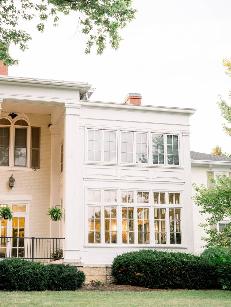 A ROMANTIC + ELEGANT GARDEN PARTY WEDDING DESIGN WITH SOFT BLUE HUES AT ...