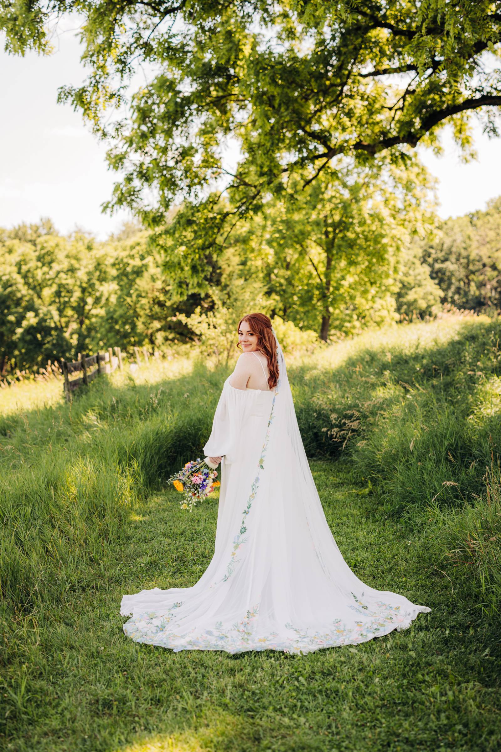 Kiley & Nathan: A Whimsical Wildflower Wedding at Vennebu Hill ...