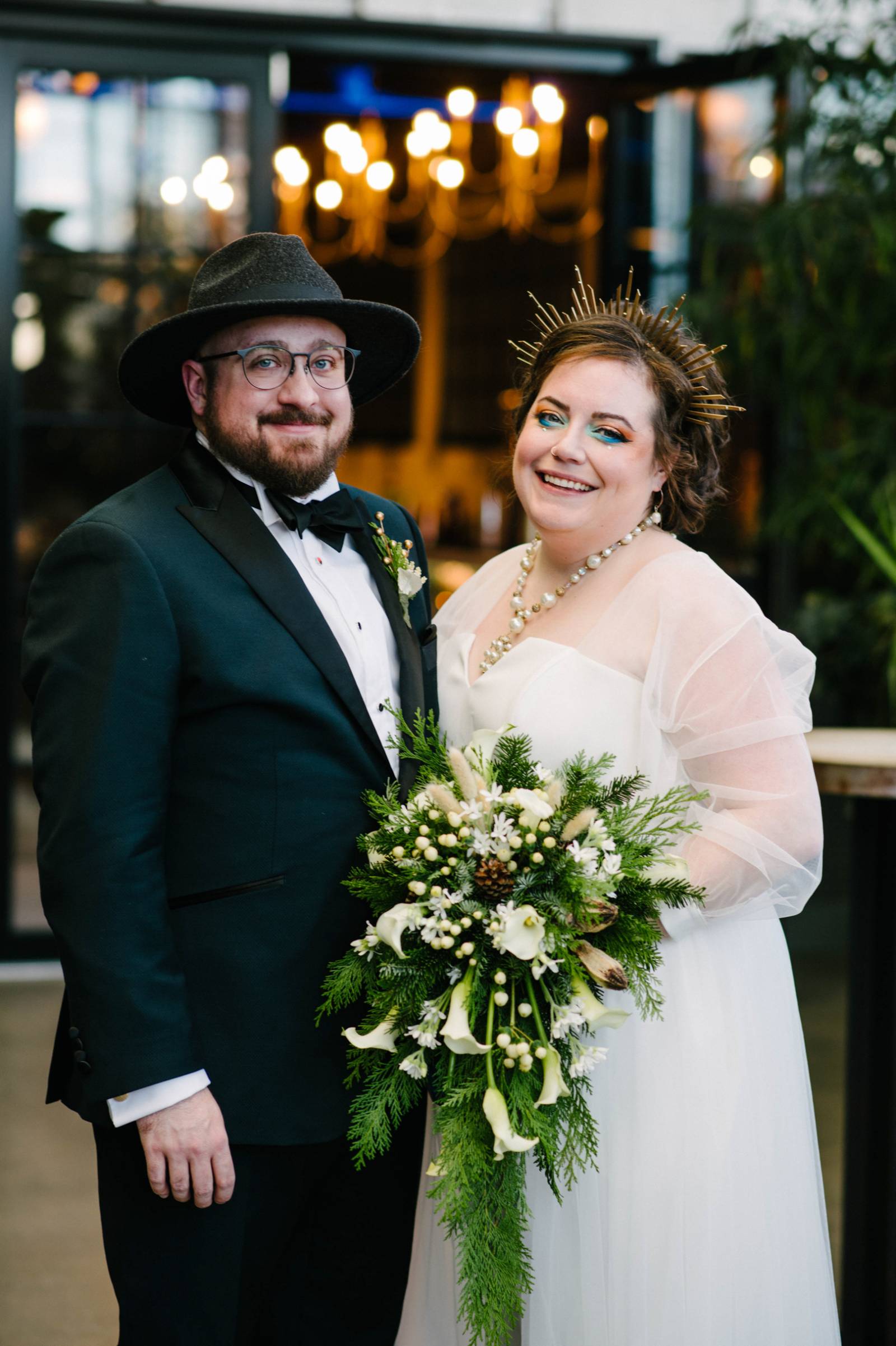 Sarah & Kendrick's Mid-Century Modern Winter Wonderland Wedding at The ...