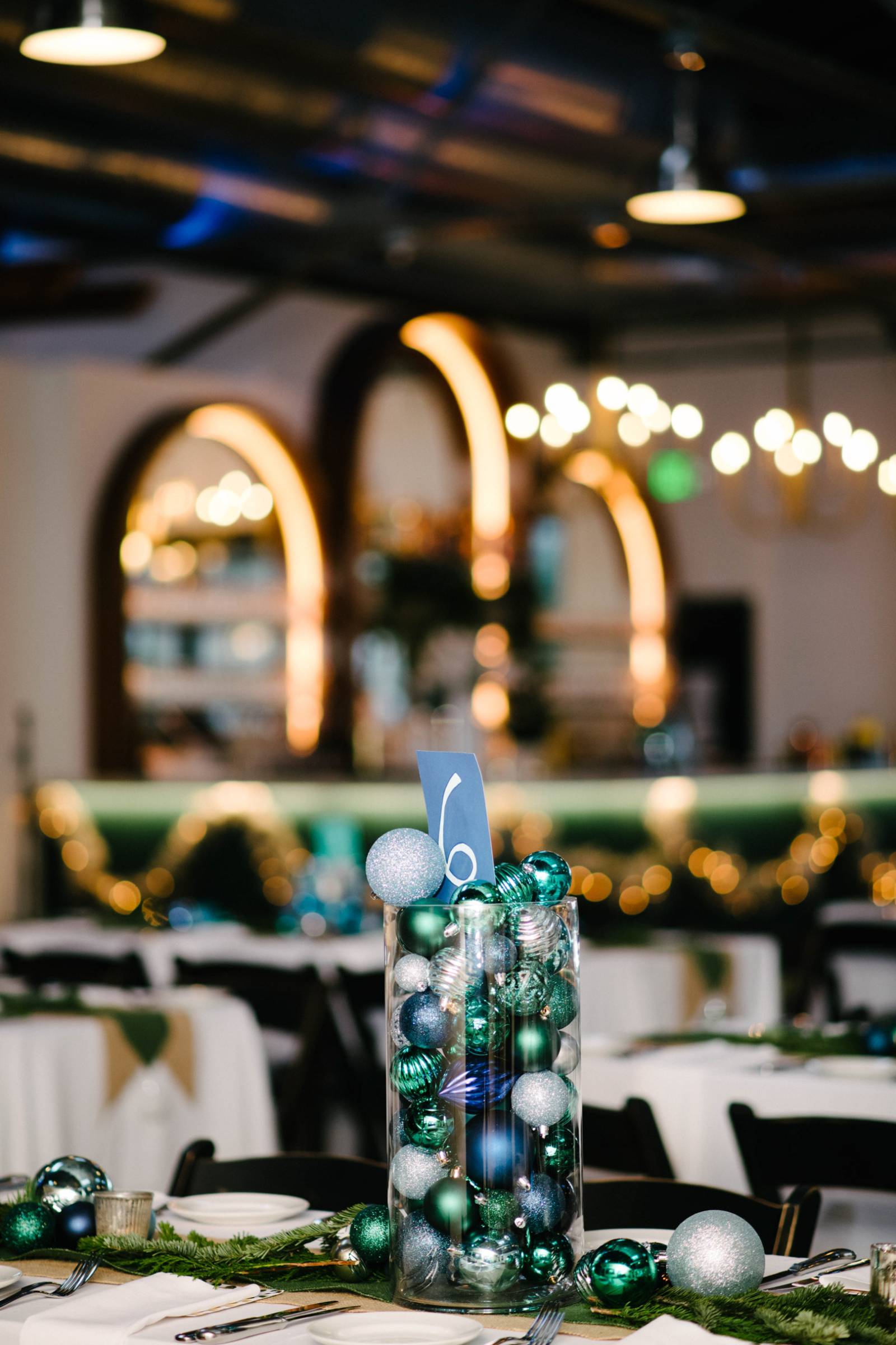 Sarah & Kendrick's Mid-Century Modern Winter Wonderland Wedding at The ...