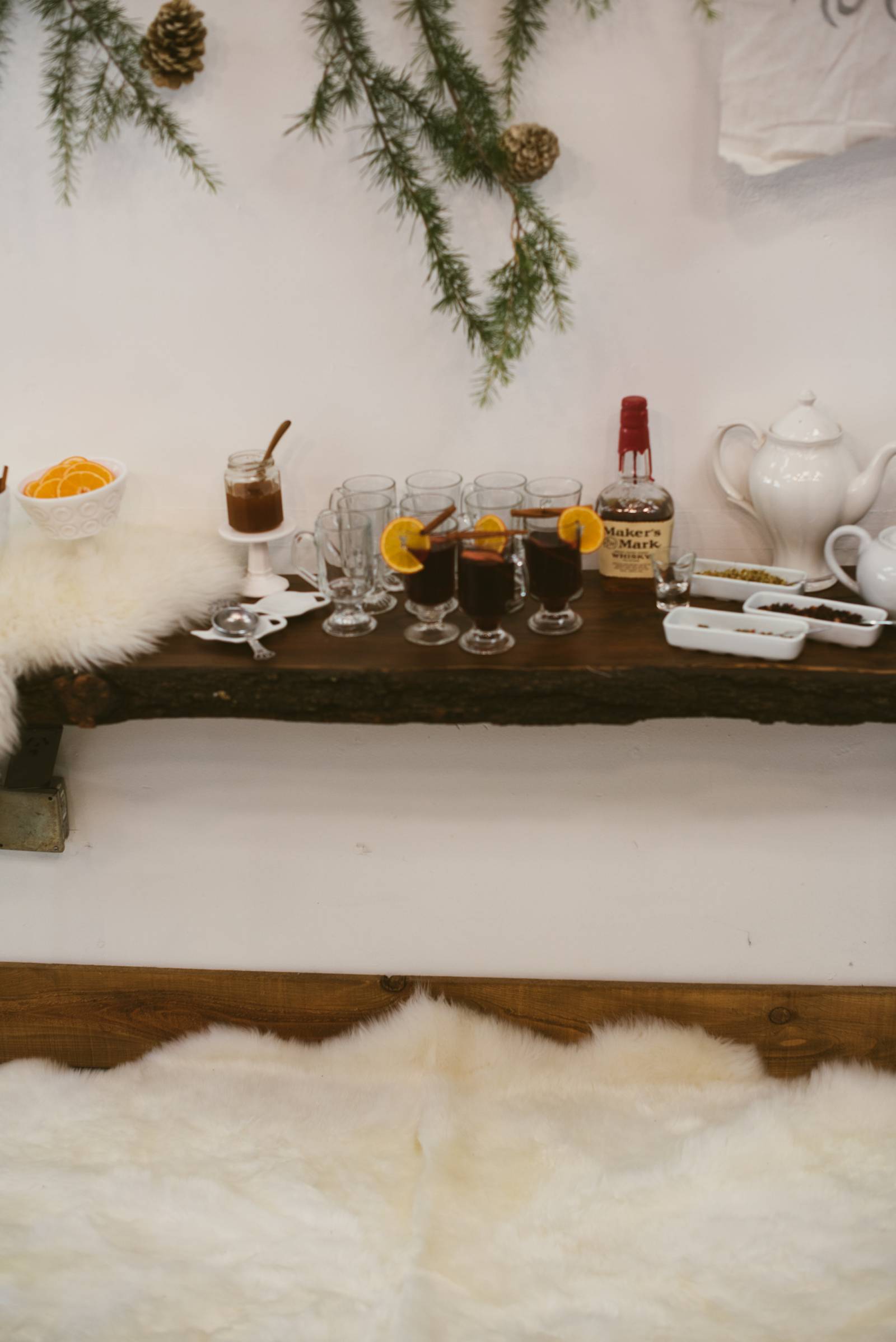 Jennifer Hix | The Queens Bees | California Interview