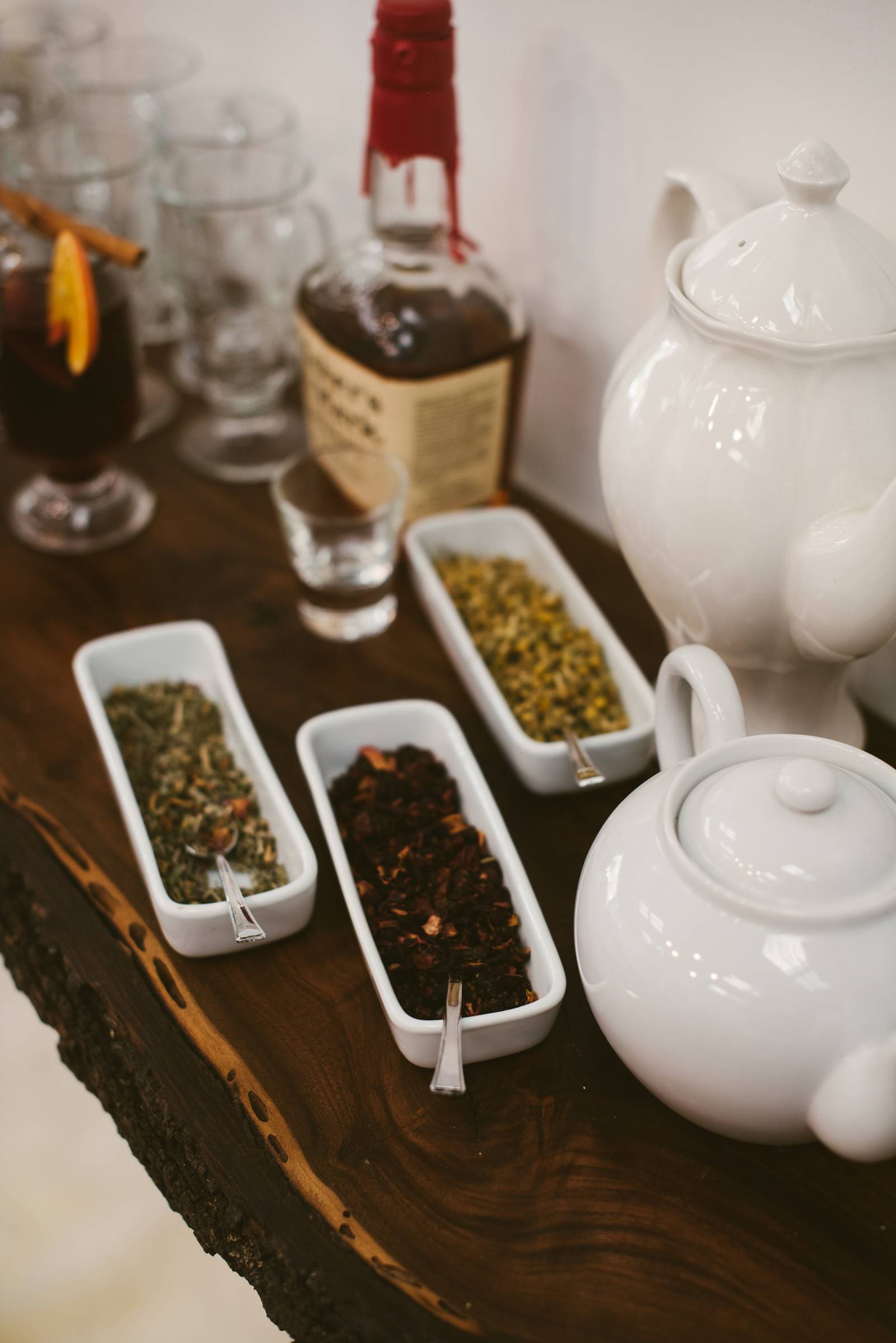 Jennifer Hix | The Queens Bees | California Interview