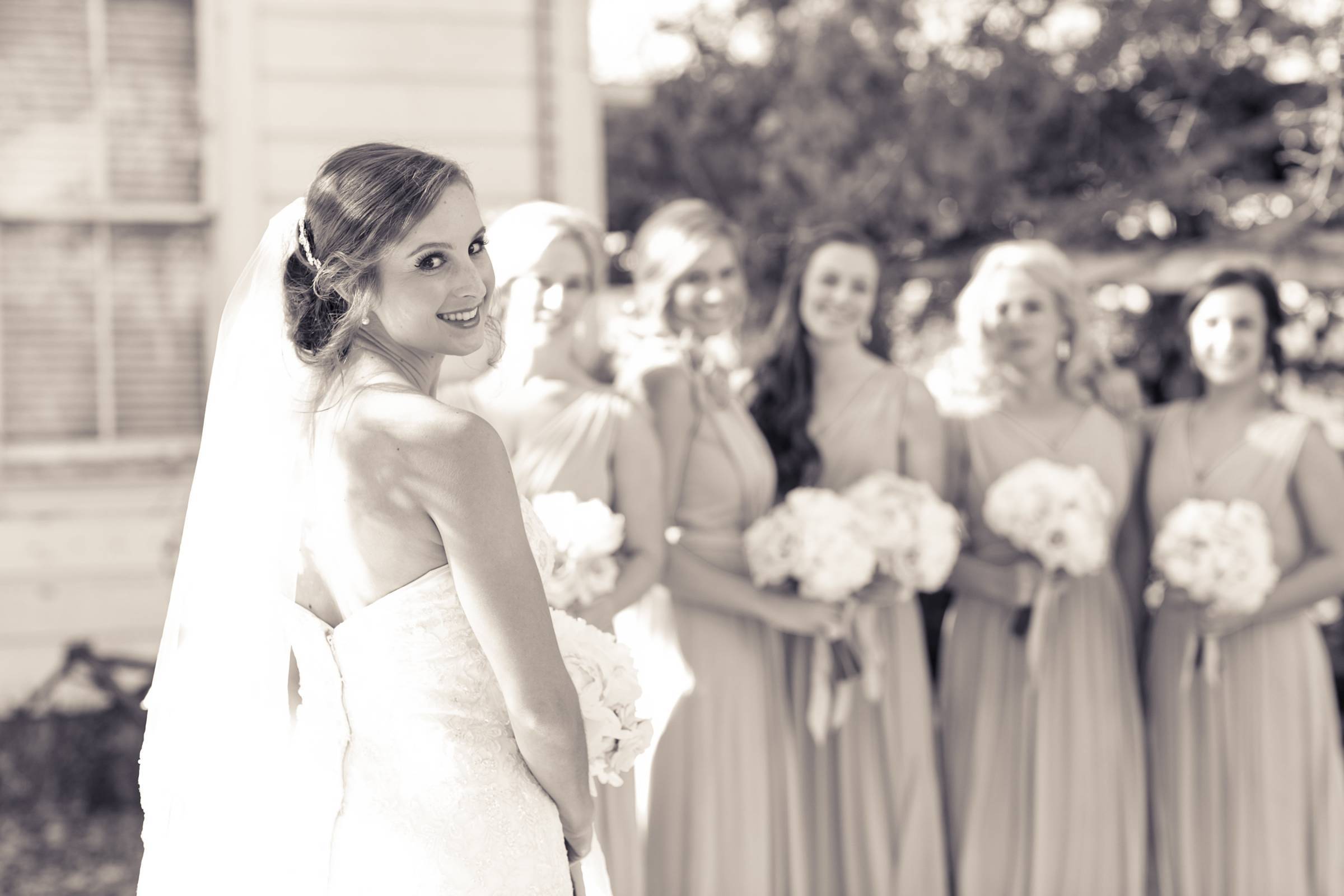 Jennifer Hix | The Queens Bees | California Interview