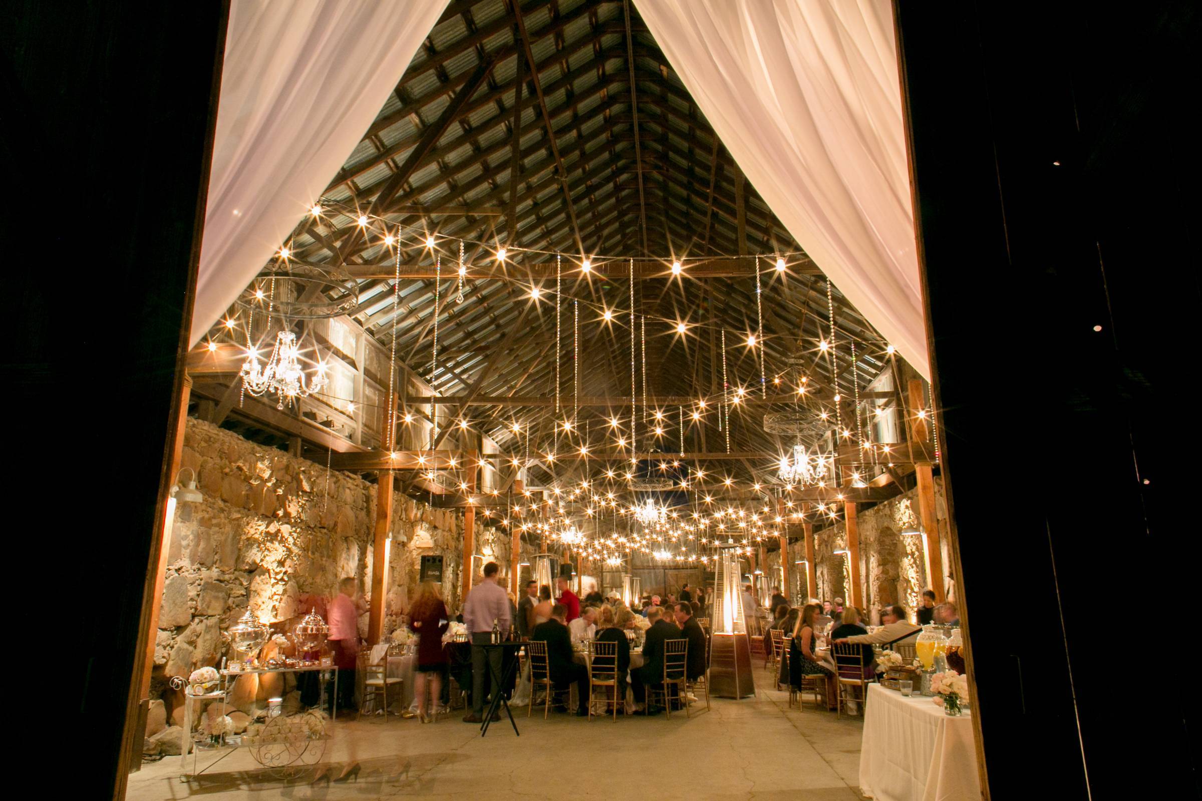 Jennifer Hix | The Queens Bees | California Interview