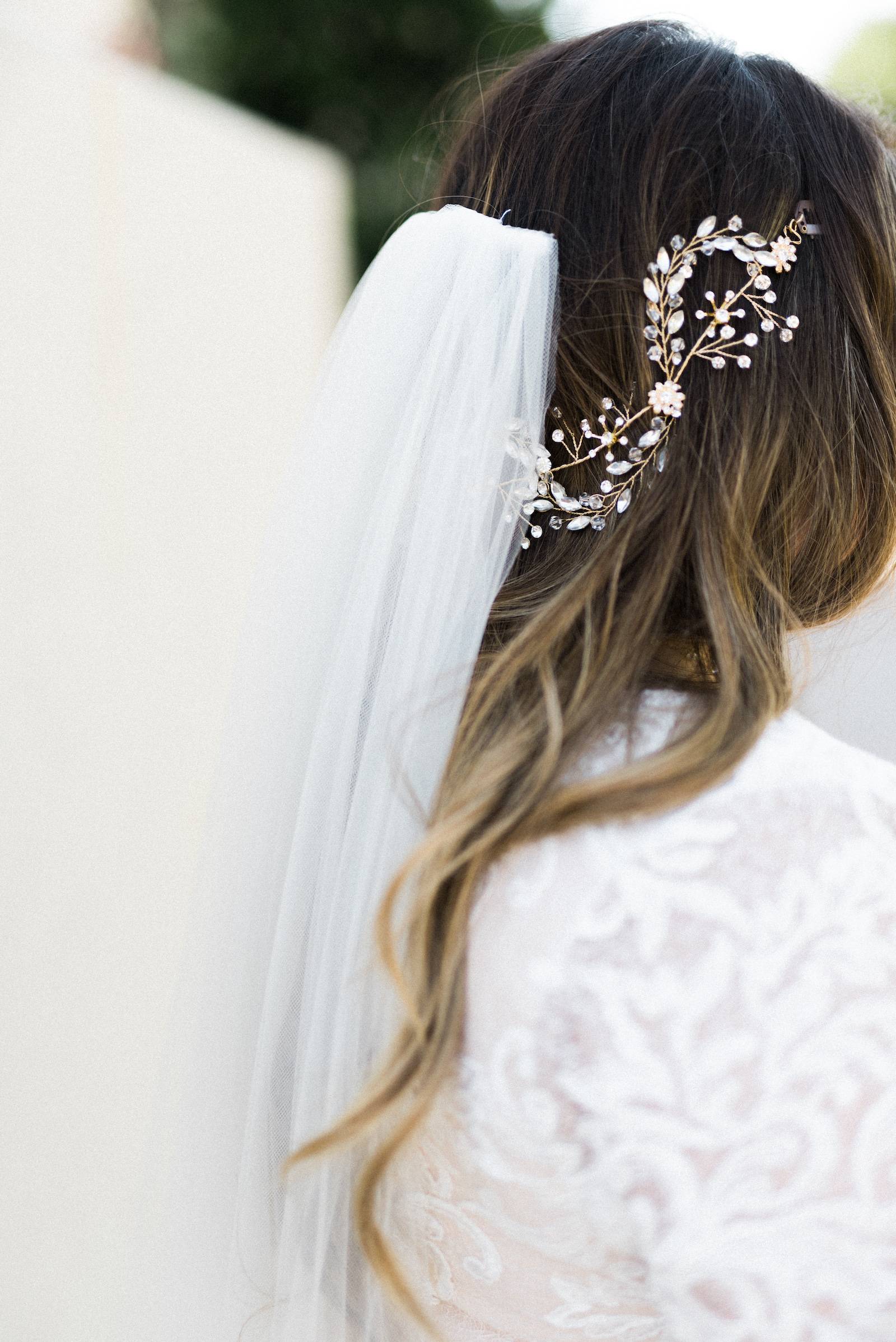 Colorful Rock N' Roll Mountaintop Wedding | OjaiReal Weddings