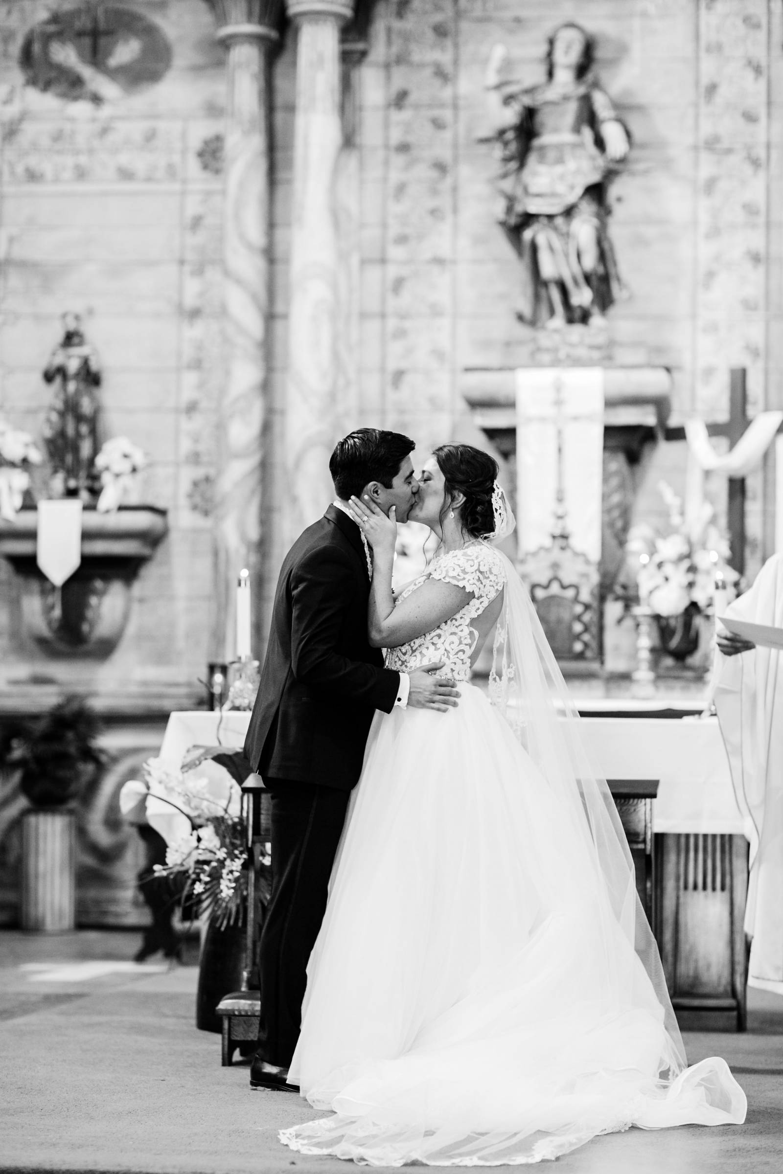 Romantic Terra Mia Wedding | Paso RoblesReal Weddings