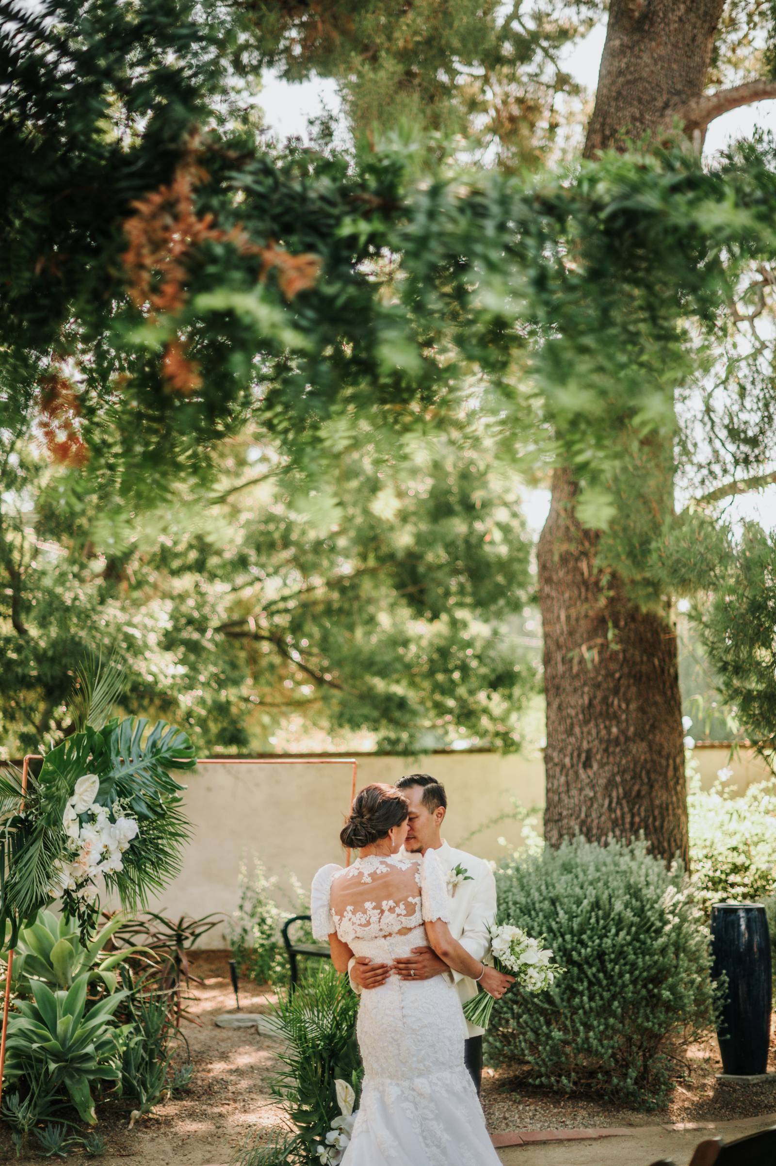 A Tropical Filipino Wedding | Tustin Styled Shoot