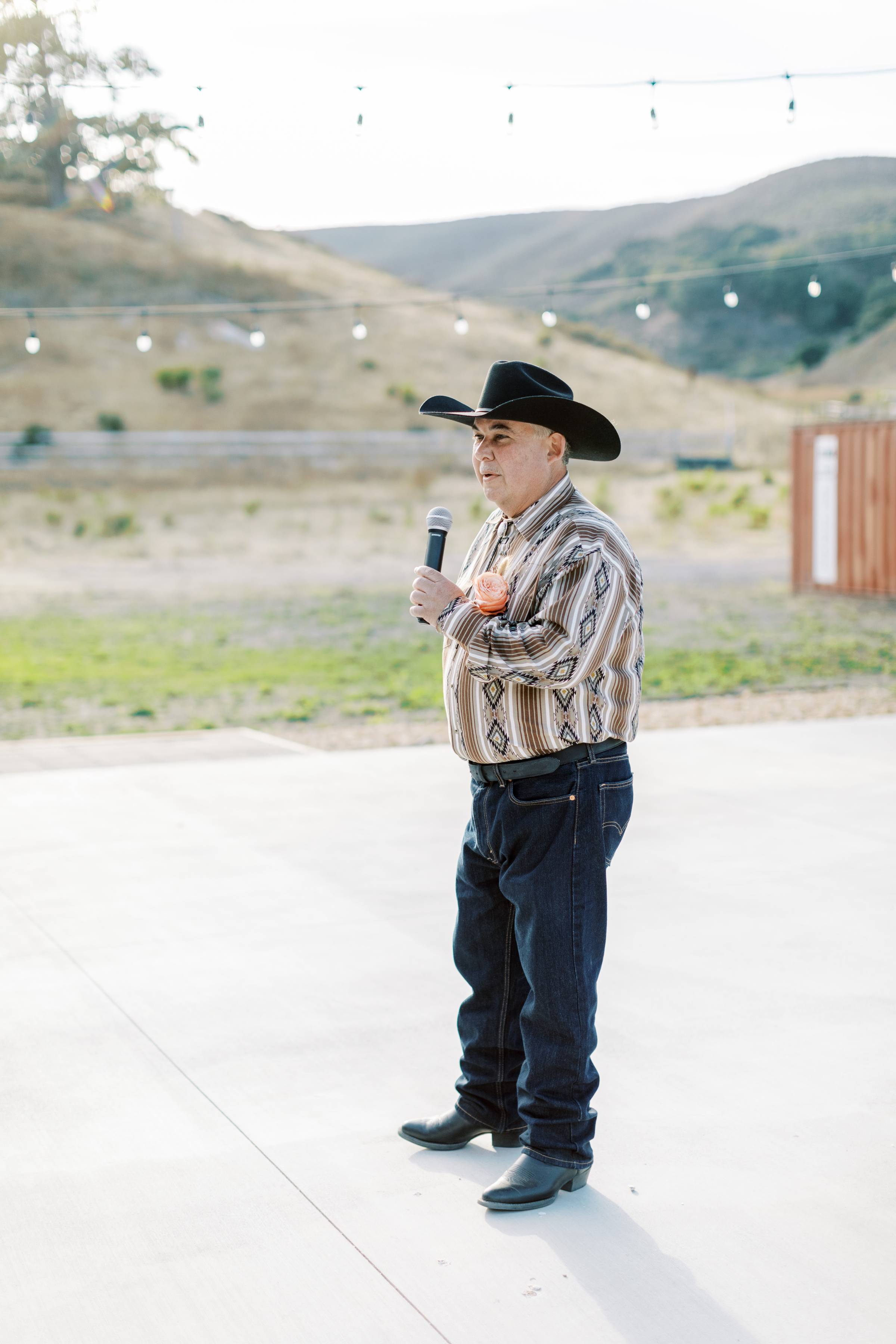 Taylor & Kyle's Western Way of Loving | Lompoc Real Weddings