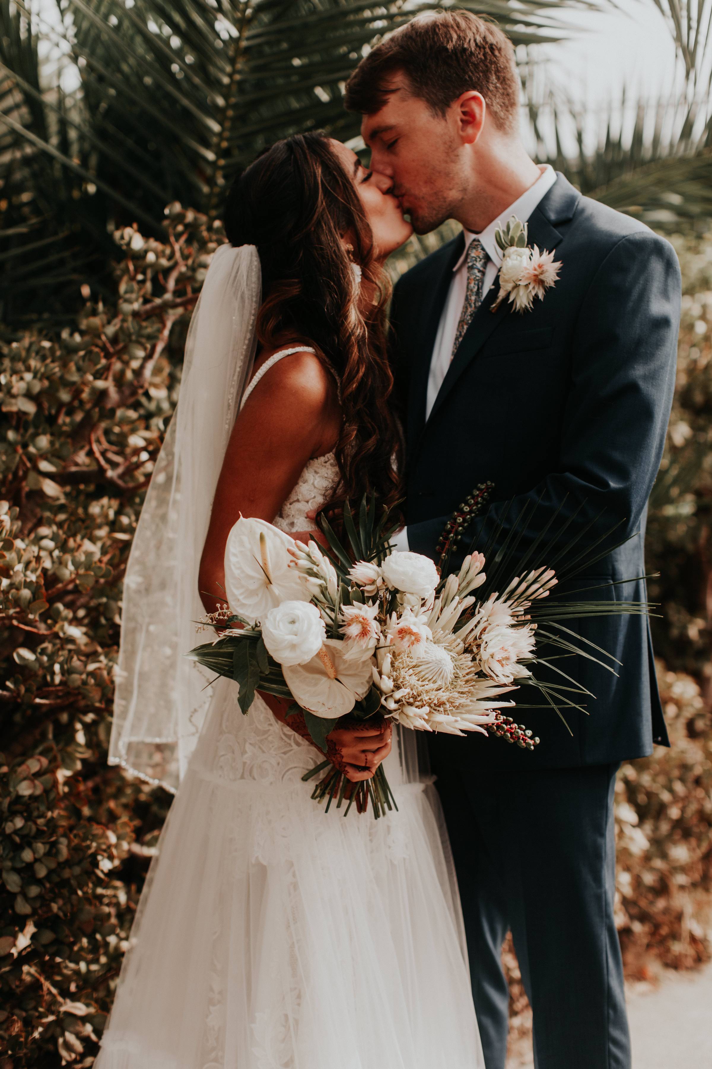 Christina & Ian's Intimate Catalina Island Wedding | Catalina Island ...