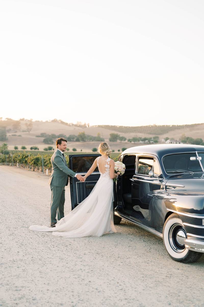 A Lovely Paso Robles Vineyard Wedding