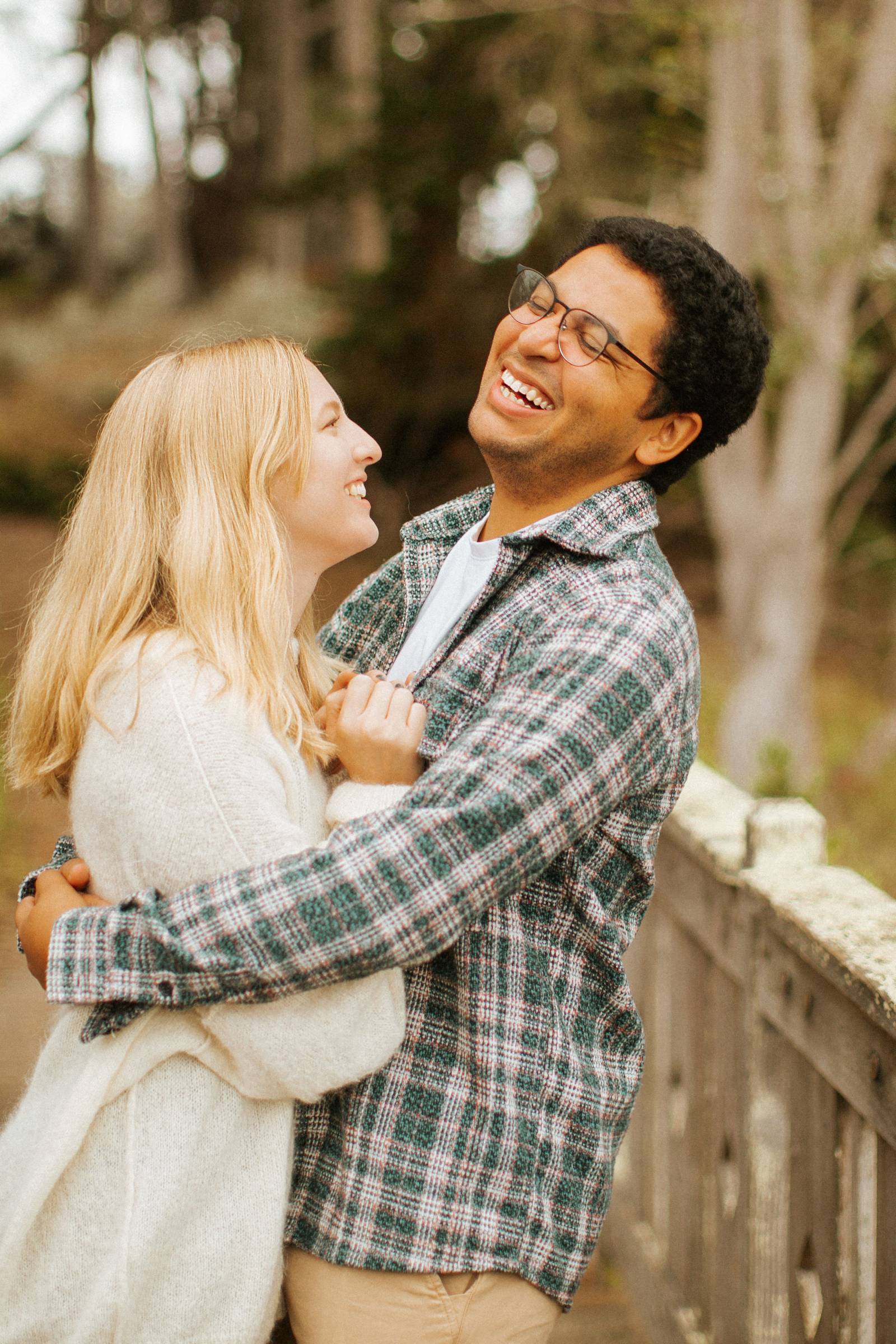 A Dreamy Engagement Shoot on the Coast